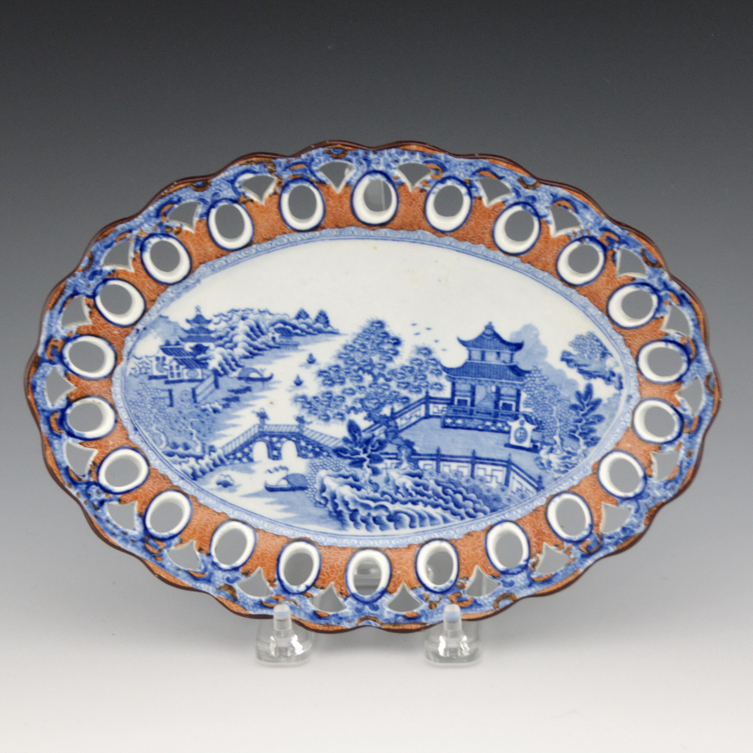 Basket and Stand, Flying Pennant – The Zeller Collection